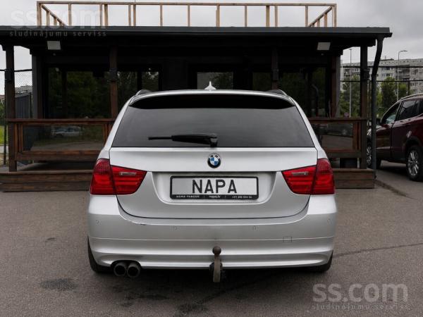 Pelēks BMW 325 2011 Rīga, ar dzinēja tilpumu 3.00 L un nobraukumu 263 tūkst. km par 4990 €, foto 8 vietnē AUTOMOTO.COM.LV