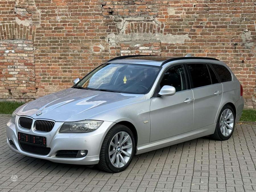 Grey BMW 325 2011 in Kedainiai, with an engine capacity of 3.00 L and mileage of 327 thousand km for 5599 €, photo 4 on AUTOMOTO.COM.LV