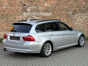 Grey BMW 325 2011 in Kedainiai, with an engine capacity of 3.00 L and mileage of 327 thousand km for 5599 €, photo 8 on AUTOMOTO.COM.LV