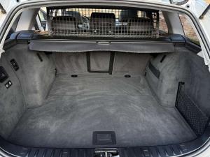 Grey BMW 325 2011 in Kedainiai, with an engine capacity of 3.00 L and mileage of 327 thousand km for 5599 €, photo 20 on AUTOMOTO.COM.LV