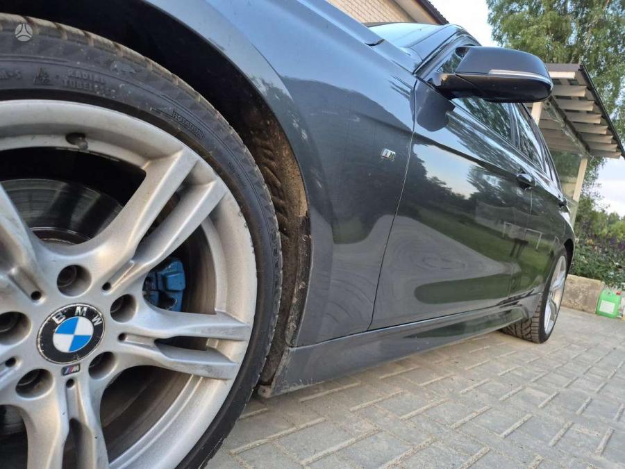 Pelēks BMW 325 2014 Viļņa, ar dzinēja tilpumu 2.00 L un nobraukumu 320 tūkst. km par 9450 €, foto 16 vietnē AUTOMOTO.COM.LV