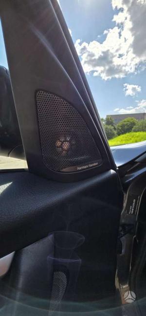Grey BMW 325 2017 in Kaunas, with an engine capacity of 2.00 L and mileage of 193 thousand km for 13900 €, photo 13 on AUTOMOTO.COM.LV