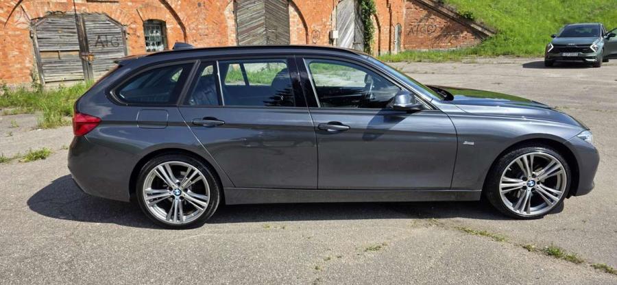 Grey BMW 325 2017 in Kaunas, with an engine capacity of 2.00 L and mileage of 193 thousand km for 13900 €, photo 37 on AUTOMOTO.COM.LV