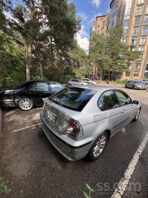 BMW 325 2002 Rīga, ar dzinēja tilpumu 2.50 L un nobraukumu 220 tūkst. km par 3550 €, foto 4 vietnē AUTOMOTO.COM.LV