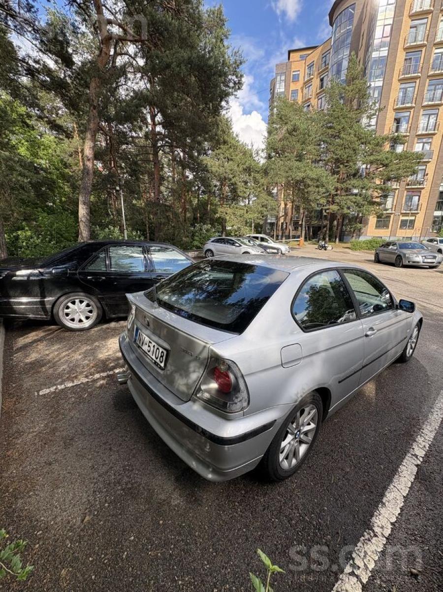 BMW 325 2002 Rīga, ar dzinēja tilpumu 2.50 L un nobraukumu 220 tūkst. km par 3550 €, foto 4 vietnē AUTOMOTO.COM.LV