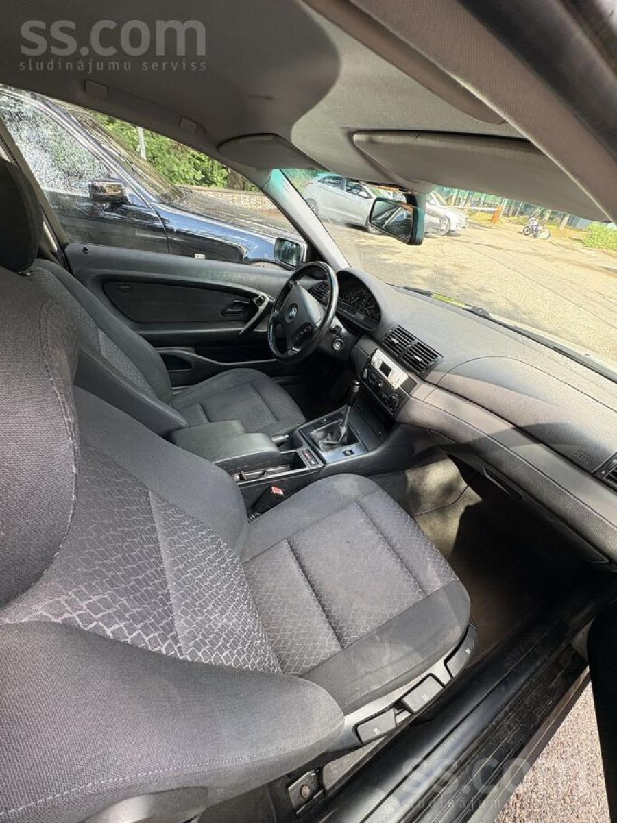 BMW 325 2002 Rīga, ar dzinēja tilpumu 2.50 L un nobraukumu 220 tūkst. km par 3550 €, foto 5 vietnē AUTOMOTO.COM.LV