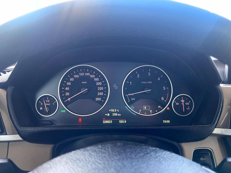 BMW 325 2014 in Kaunas, with an engine capacity of 2.00 L and mileage of 329 thousand km for 12300 €, photo 9 on AUTOMOTO.COM.LV