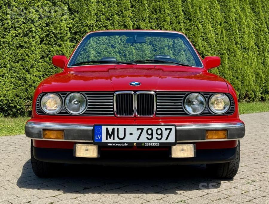 Red BMW 325 1988 in Riga, with an engine capacity of 2.50 L and mileage of 98 thousand km for 17490 €, photo 3 on AUTOMOTO.COM.LV