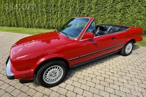 Red BMW 325 1988 in Riga, with an engine capacity of 2.50 L and mileage of 98 thousand km for 17490 €, photo 7 on AUTOMOTO.COM.LV
