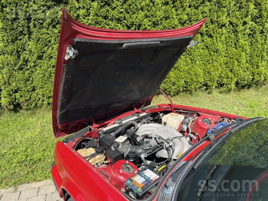 Red BMW 325 1988 in Riga, with an engine capacity of 2.50 L and mileage of 98 thousand km for 17490 €, photo 14 on AUTOMOTO.COM.LV