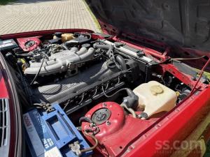 Red BMW 325 1988 in Riga, with an engine capacity of 2.50 L and mileage of 98 thousand km for 17490 €, photo 16 on AUTOMOTO.COM.LV