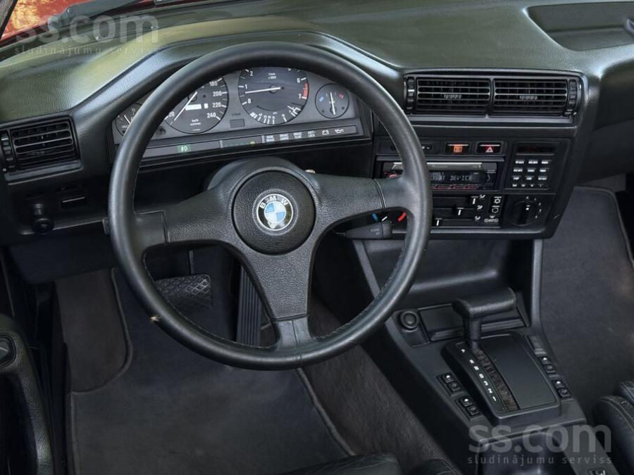 Red BMW 325 1988 in Riga, with an engine capacity of 2.50 L and mileage of 98 thousand km for 17490 €, photo 21 on AUTOMOTO.COM.LV