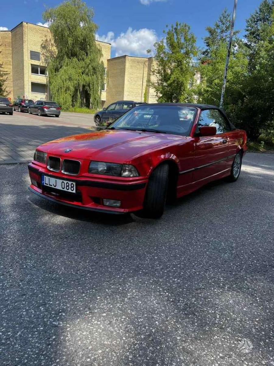Sarkans BMW 325 1994 Viļņa, ar dzinēja tilpumu 2.49 L un nobraukumu 235 tūkst. km par 9500 €, foto 2 vietnē AUTOMOTO.COM.LV