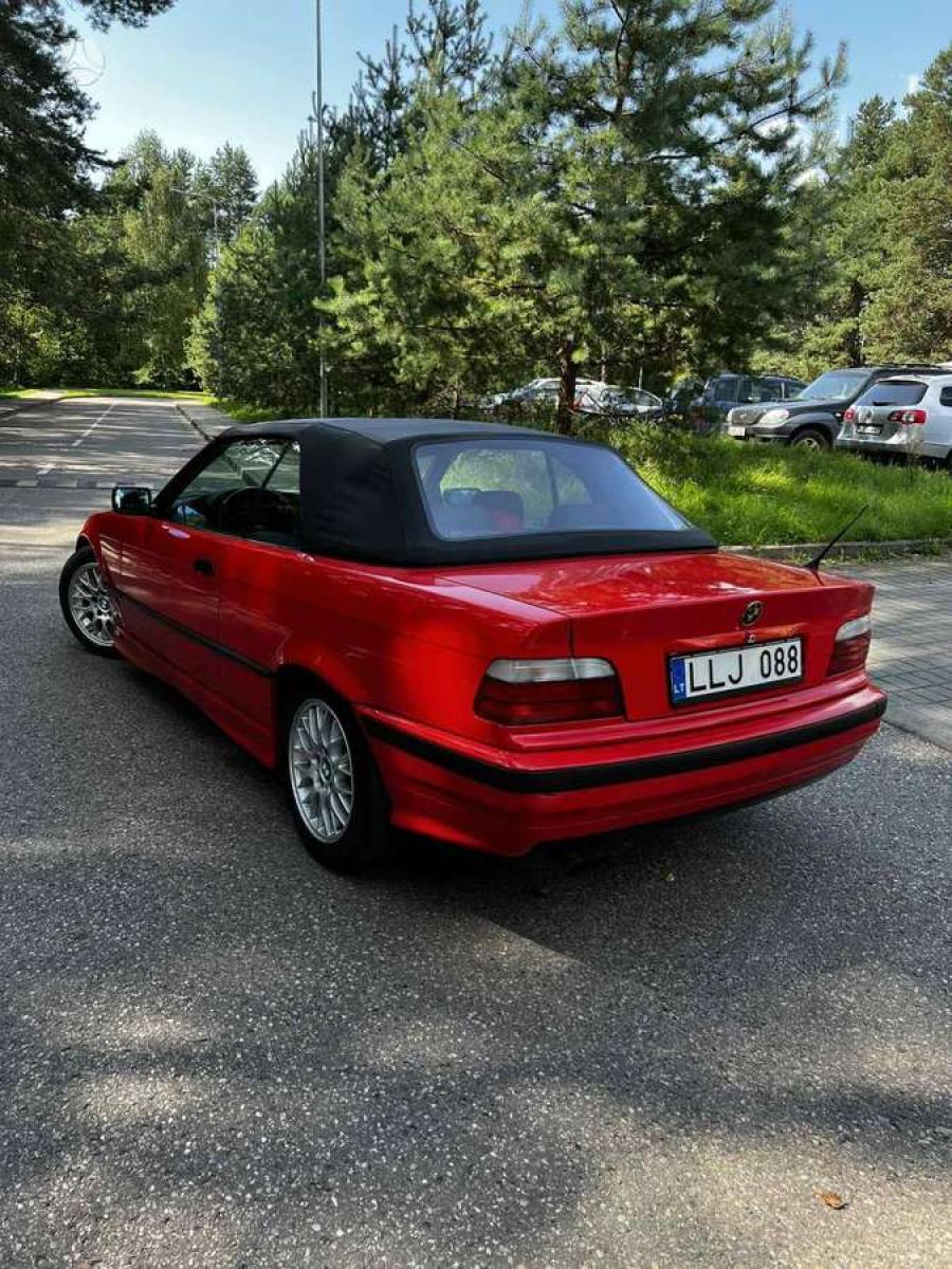 Sarkans BMW 325 1994 Viļņa, ar dzinēja tilpumu 2.49 L un nobraukumu 235 tūkst. km par 9500 €, foto 9 vietnē AUTOMOTO.COM.LV