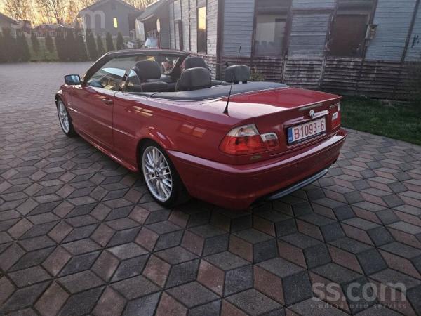 Red BMW 325 2003 in Talsi, with an engine capacity of 2.50 L and mileage of 212 thousand km for 8800 €, photo 3 on AUTOMOTO.COM.LV
