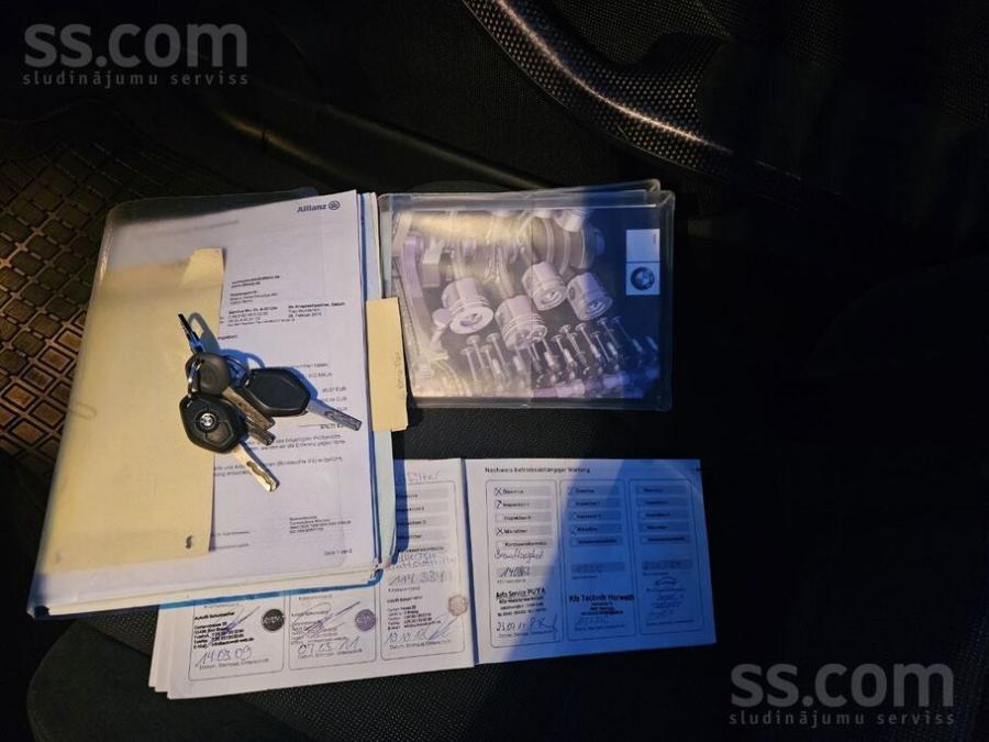 Sarkans BMW 325 2003 Talsi, ar dzinēja tilpumu 2.50 L un nobraukumu 212 tūkst. km par 8800 €, foto 31 vietnē AUTOMOTO.COM.LV