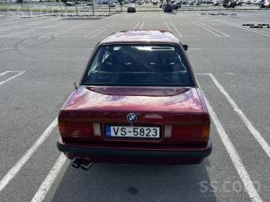 Red BMW 325 1987 in Riga, with an engine capacity of 2.50 L and mileage of 337 thousand km for 16000 €, photo 5 on AUTOMOTO.COM.LV