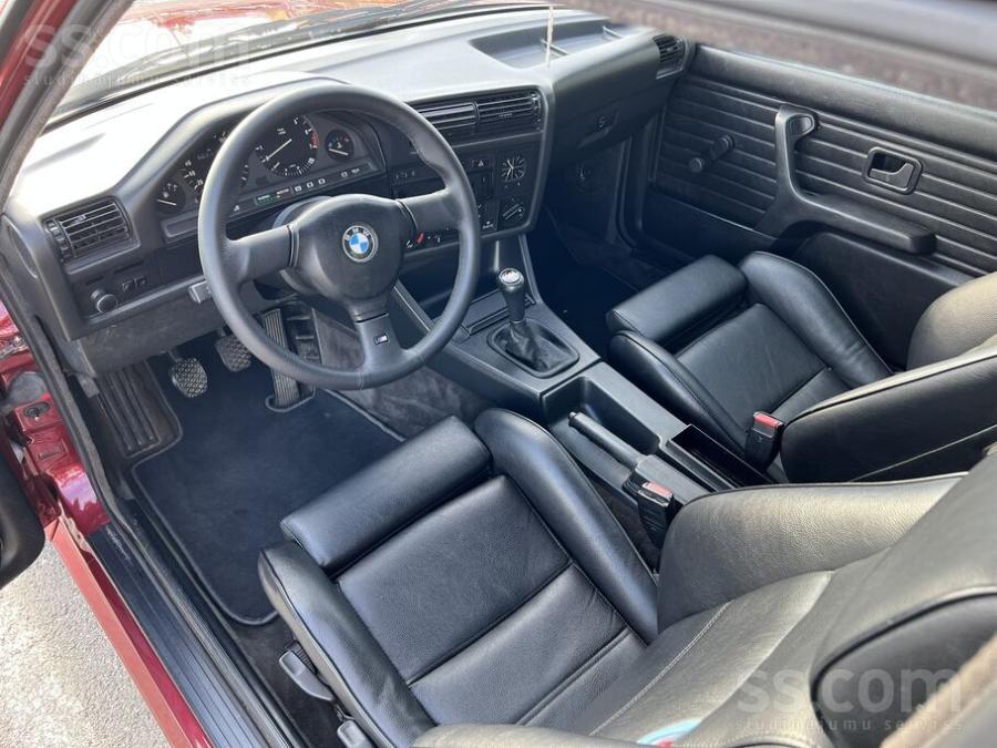 Red BMW 325 1987 in Riga, with an engine capacity of 2.50 L and mileage of 337 thousand km for 16000 €, photo 10 on AUTOMOTO.COM.LV