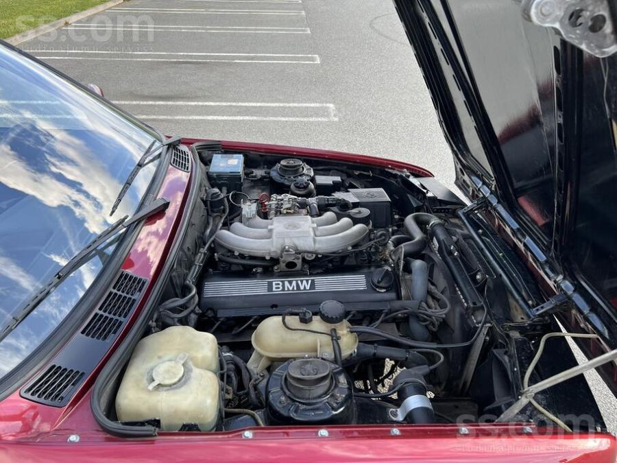 Red BMW 325 1987 in Riga, with an engine capacity of 2.50 L and mileage of 337 thousand km for 16000 €, photo 12 on AUTOMOTO.COM.LV