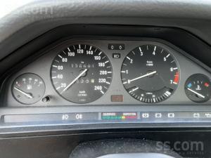 Red BMW 325 1987 in Riga, with an engine capacity of 2.50 L and mileage of 337 thousand km for 16000 €, photo 13 on AUTOMOTO.COM.LV