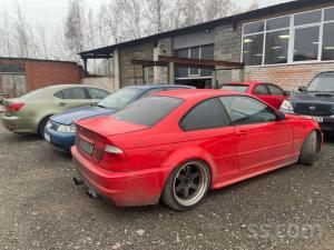 Red BMW 325 2003 in Riga, with an engine capacity of 3.00 L and mileage of 20 thousand km for 7500 €, photo  on AUTOMOTO.COM.LV