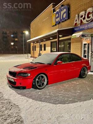 Red BMW 325 2003 in Riga, with an engine capacity of 3.00 L and mileage of 20 thousand km for 7500 €, photo 10 on AUTOMOTO.COM.LV