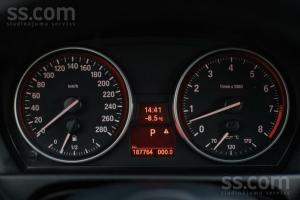 Red BMW 325 2007 in Riga, with an engine capacity of 3.00 L and mileage of 188 thousand km for 7990 €, photo 17 on AUTOMOTO.COM.LV