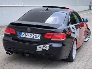Sarkans BMW 325 2008 Rīga, ar dzinēja tilpumu 3.00 L un nobraukumu 450 tūkst. km par 8390 €, foto 20 vietnē AUTOMOTO.COM.LV