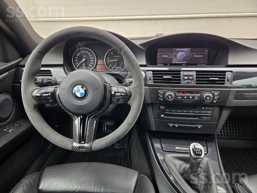 Sarkans BMW 325 2008 Rīga, ar dzinēja tilpumu 3.00 L un nobraukumu 450 tūkst. km par 8390 €, foto 32 vietnē AUTOMOTO.COM.LV
