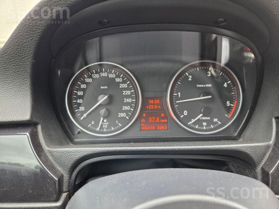 Sarkans BMW 325 2008 Rīga, ar dzinēja tilpumu 3.00 L un nobraukumu 450 tūkst. km par 8390 €, foto 34 vietnē AUTOMOTO.COM.LV