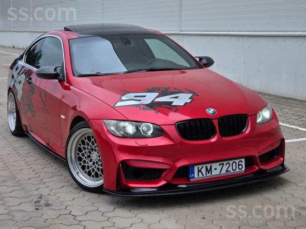 Red BMW 325 2008 in Riga, with an engine capacity of 3.00 L and mileage of 450 thousand km for 7990 €, photo 5 on AUTOMOTO.COM.LV