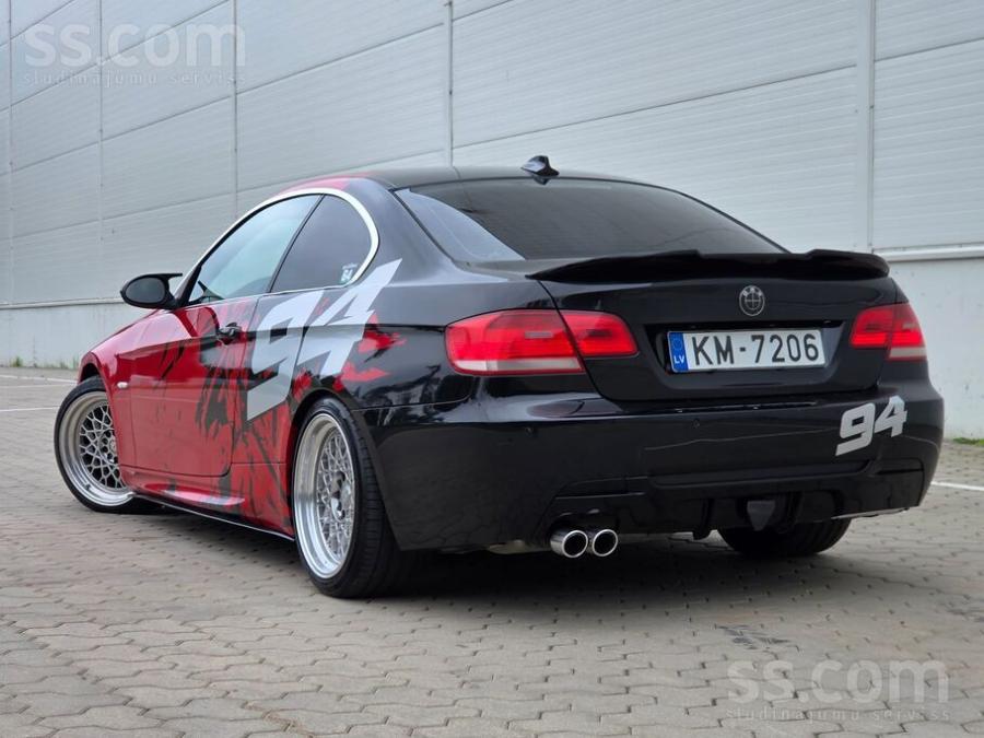 Sarkans BMW 325 2008 Rīga, ar dzinēja tilpumu 3.00 L un nobraukumu 450 tūkst. km par 7990 €, foto 17 vietnē AUTOMOTO.COM.LV