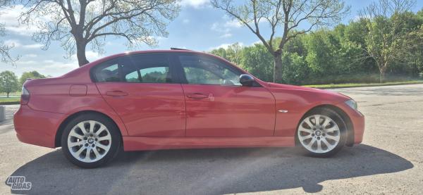 Sarkans BMW 325 2005 Kauņa, ar dzinēja tilpumu 2.50 L un nobraukumu 313 tūkst. km par 3300 €, foto 4 vietnē AUTOMOTO.COM.LV