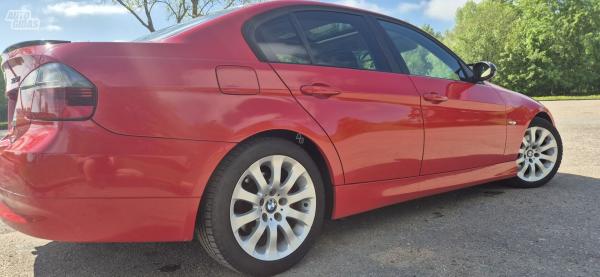 Sarkans BMW 325 2005 Kauņa, ar dzinēja tilpumu 2.50 L un nobraukumu 313 tūkst. km par 3300 €, foto 5 vietnē AUTOMOTO.COM.LV