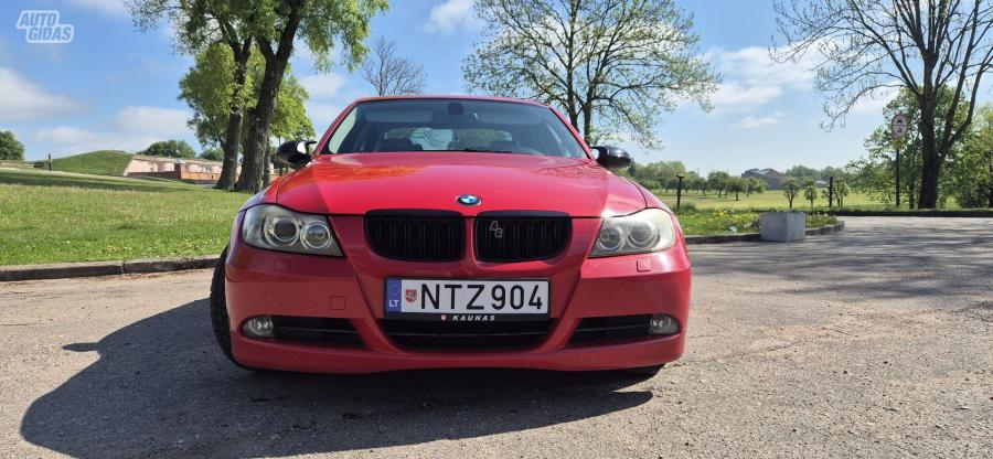 Red BMW 325 2005 in Kaunas, with an engine capacity of 2.50 L and mileage of 313 thousand km for 3300 €, photo 25 on AUTOMOTO.COM.LV