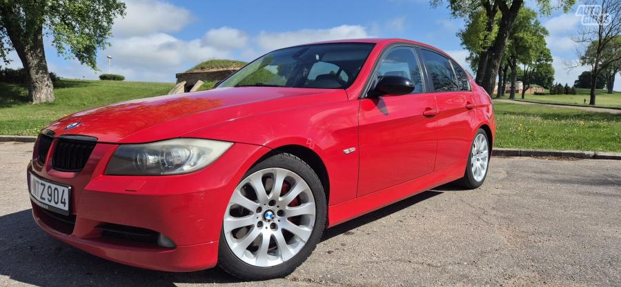 Red BMW 325 2005 in Kaunas, with an engine capacity of 2.50 L and mileage of 313 thousand km for 3300 €, photo 26 on AUTOMOTO.COM.LV