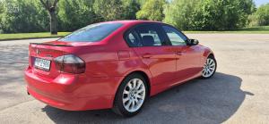 Red BMW 325 2005 in Kaunas, with an engine capacity of 2.50 L and mileage of 313 thousand km for 3300 €, photo 27 on AUTOMOTO.COM.LV