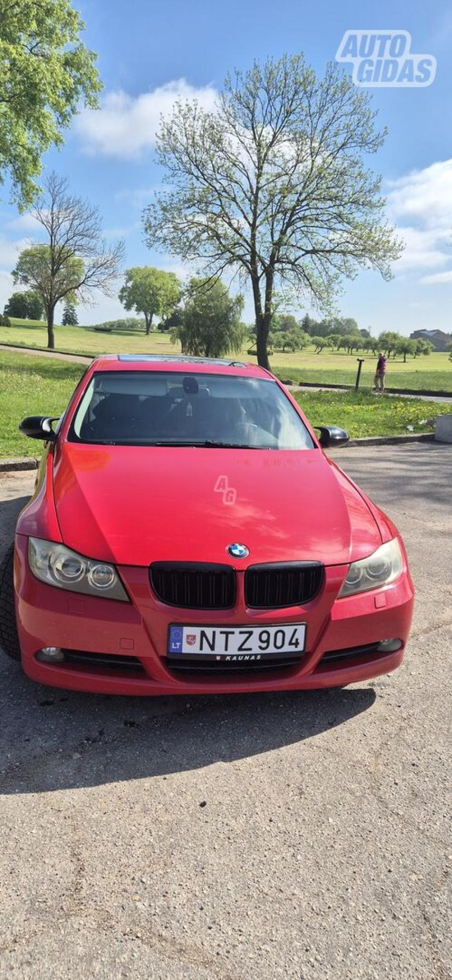 Red BMW 325 2005 in Kaunas, with an engine capacity of 2.50 L and mileage of 313 thousand km for 3300 €, photo 32 on AUTOMOTO.COM.LV