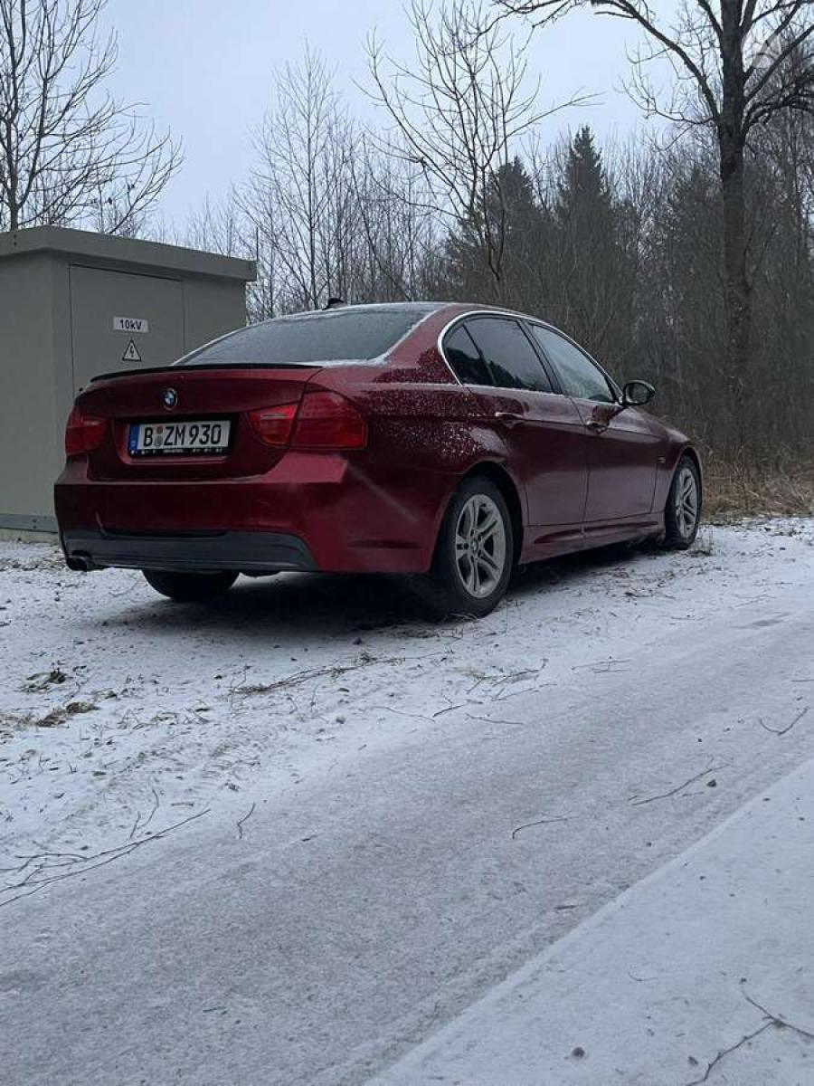 Sarkans BMW 325 2006 Šauļi, ar dzinēja tilpumu 2.50 L un nobraukumu 335 tūkst. km par 5100 €, foto 8 vietnē AUTOMOTO.COM.LV