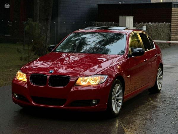 Red BMW 325 2009 in Vilnius, with an engine capacity of 2.99 L and mileage of 241 thousand km for 3900 €, photo 2 on AUTOMOTO.COM.LV