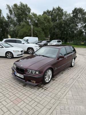 Red BMW 325 1998 in Liepaja, with an engine capacity of 2.50 L and mileage of 479 thousand km for 2200 €, photo 3 on AUTOMOTO.COM.LV