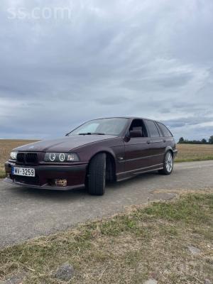 Красный БМВ 325 1998 в Салдус, объемом двигателя 2.50 л и пробегом 481 тыс. км за 2950 €, фото  на AUTOMOTO.COM.LV