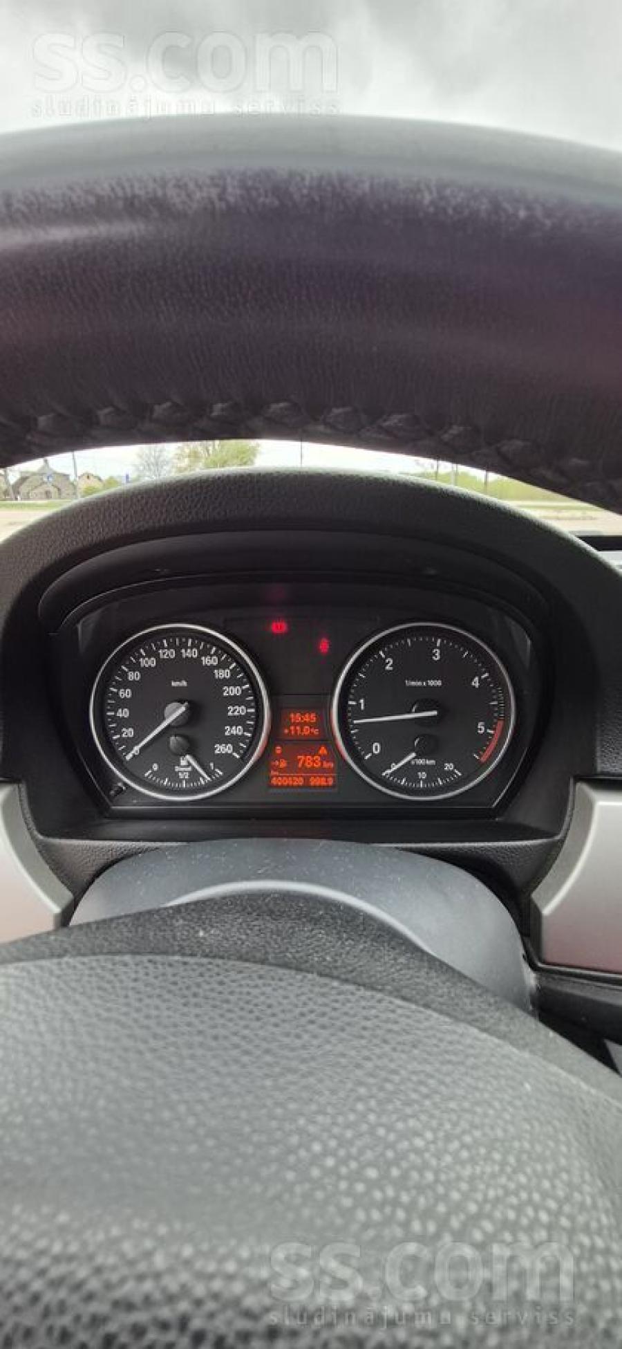 Sarkans BMW 325 2007 Cēsis, ar dzinēja tilpumu 3.00 L un nobraukumu 400 tūkst. km par 3500 €, foto 7 vietnē AUTOMOTO.COM.LV