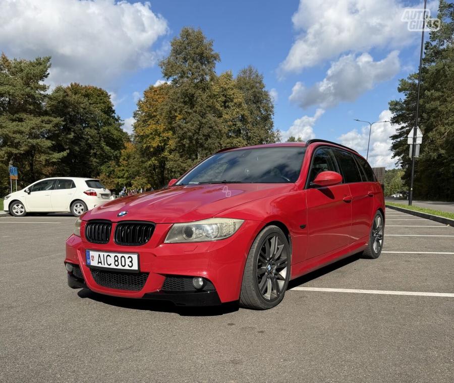 Red BMW 325 2007 in Vilnius, with an engine capacity of 3.00 L and mileage of 365 thousand km for 7200 €, photo 1 on AUTOMOTO.COM.LV