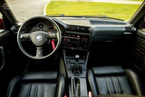 BMW 325 1989 Rīga, ar dzinēja tilpumu 2.50 L un nobraukumu 188 tūkst. km par 19999 €, foto 8 vietnē AUTOMOTO.COM.LV