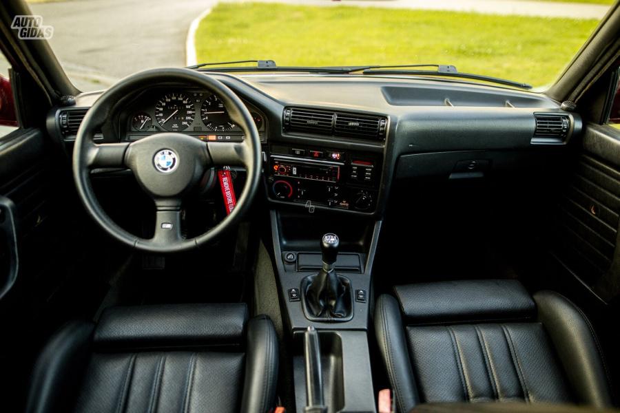 BMW 325 1989 Rīga, ar dzinēja tilpumu 2.50 L un nobraukumu 188 tūkst. km par 19999 €, foto 8 vietnē AUTOMOTO.COM.LV