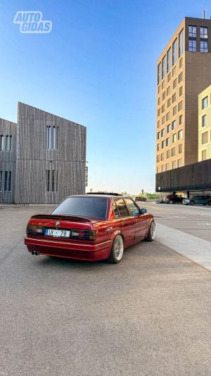 BMW 325 1989 Rīga, ar dzinēja tilpumu 2.50 L un nobraukumu 188 tūkst. km par 19999 €, foto 15 vietnē AUTOMOTO.COM.LV