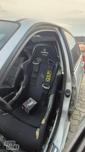 BMW 325 1998 in Siauliai, with an engine capacity of 2.50 L and mileage of 150 thousand km for 2350 €, photo 6 on AUTOMOTO.COM.LV