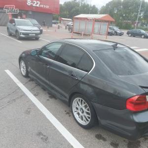 BMW 325 2005 Kauņa, ar dzinēja tilpumu 2.50 L un nobraukumu 280 tūkst. km par 1400 €, foto 6 vietnē AUTOMOTO.COM.LV