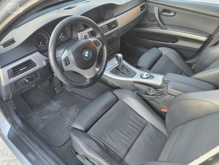 BMW 325 2005 Kauņa, ar dzinēja tilpumu 2.50 L un nobraukumu 298 tūkst. km par 3500 €, foto 12 vietnē AUTOMOTO.COM.LV